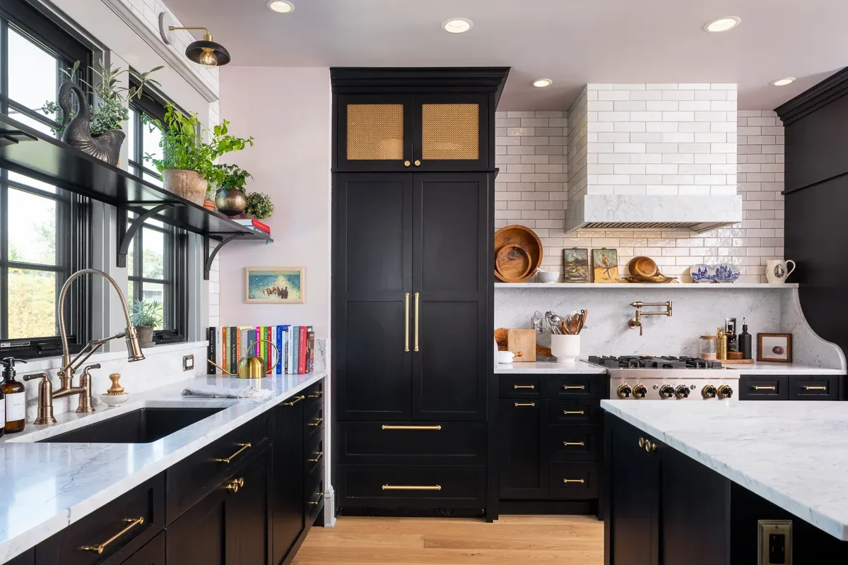 Base Cabinets Without Drawers: What You Need to Know - Fineline ...