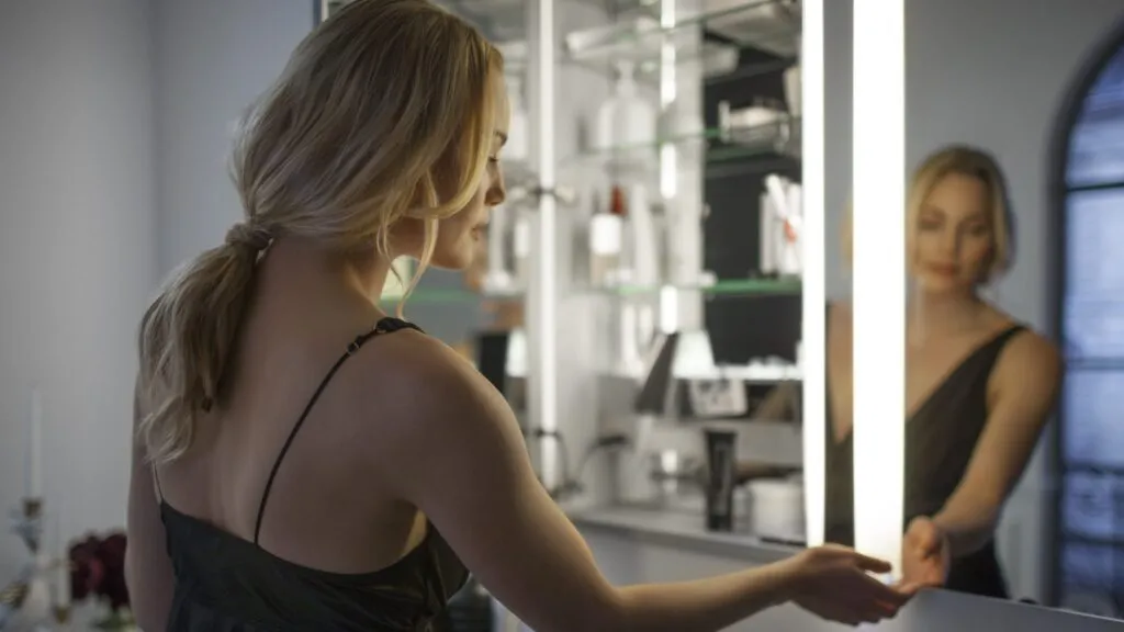 Bathroom Storage Solutions: Bathroom Mirror with Side Cabinets ...